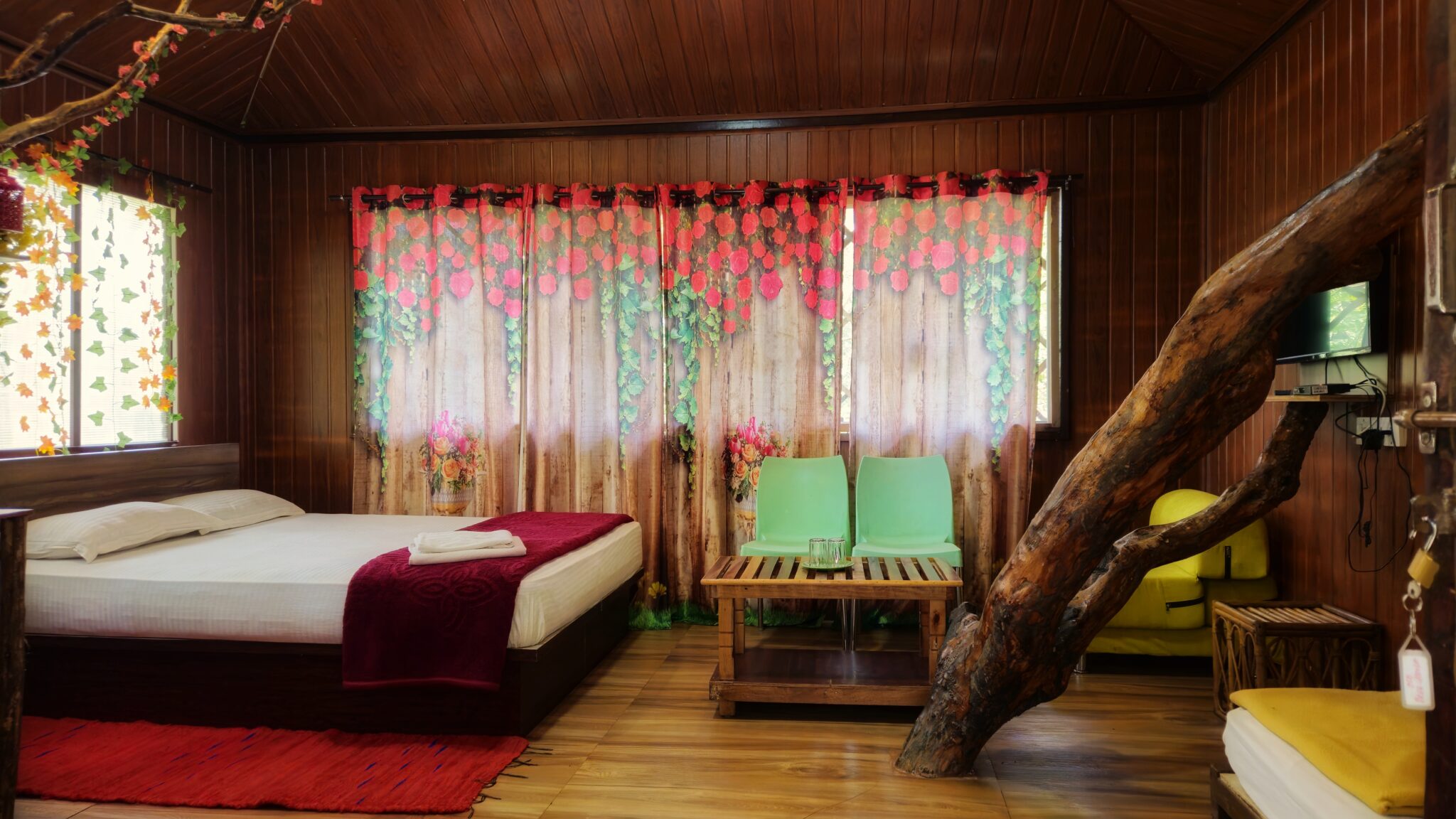 Devigiri Homestay » Tree House (Pool View) – Stay Close to Nature